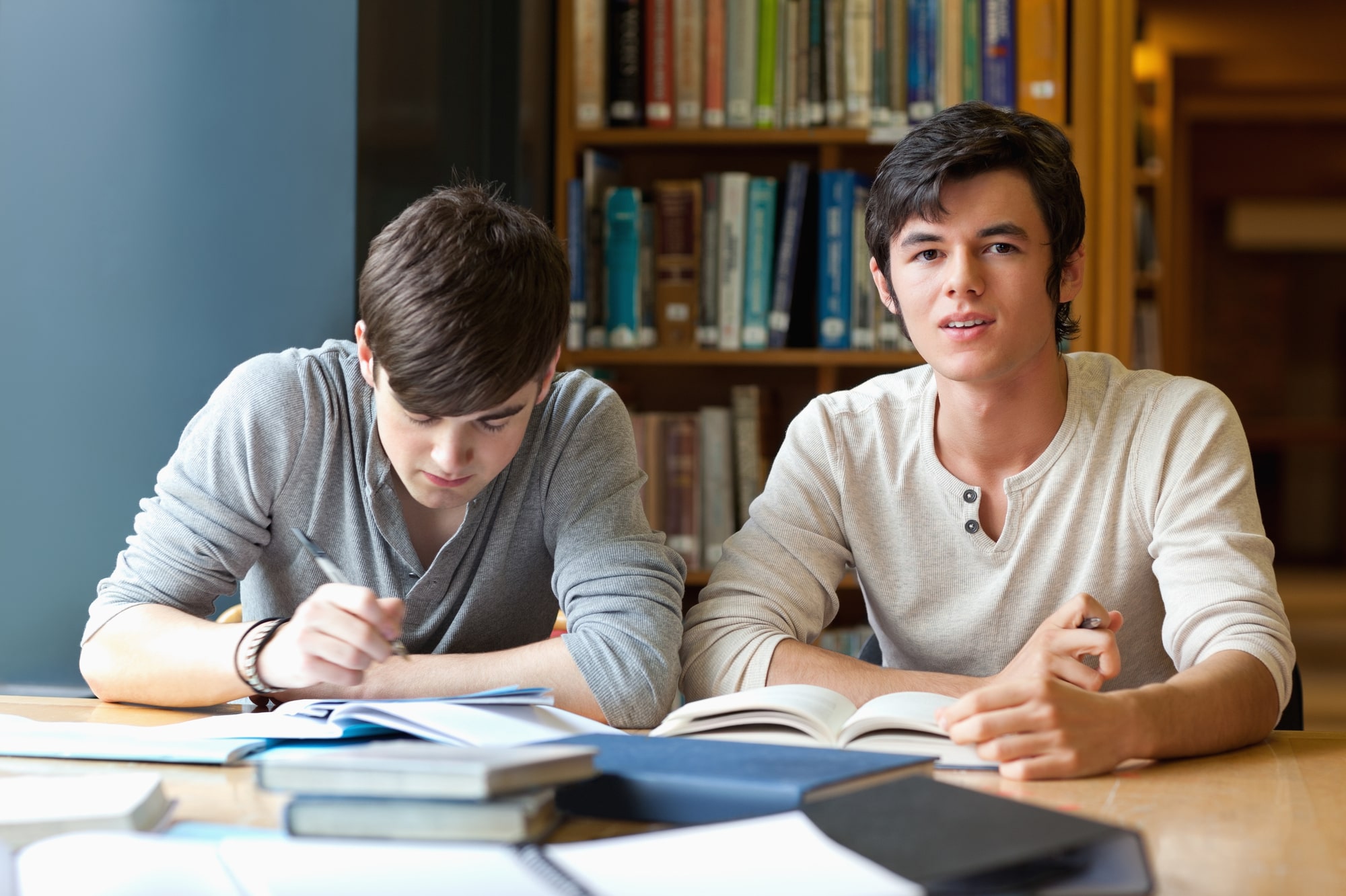 Business IA topics. Guide with examples